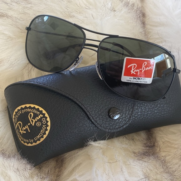 Ray-Ban | Accessories | Nwt Ray Ban Black Aviator Sunglasses Rn3267 ...